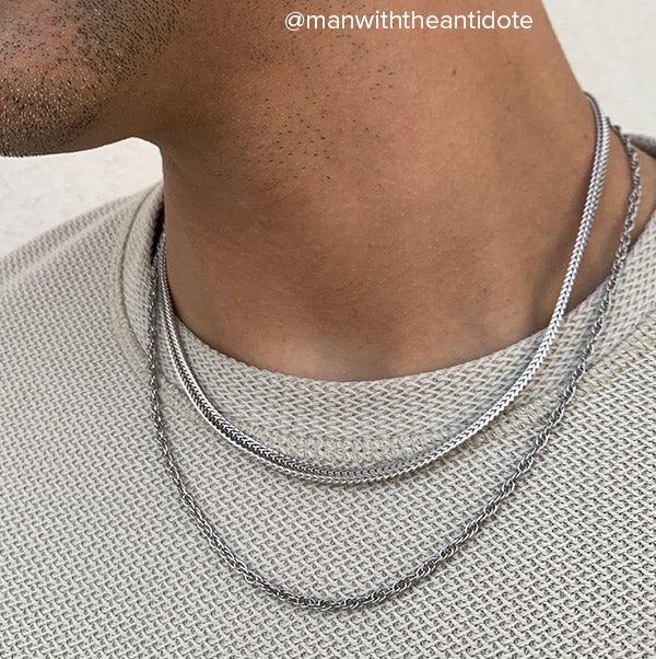 "Dios Te Bendiga" Charm | James Avery